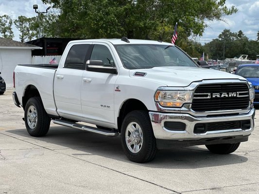 TAKE THE KEY - Updated October 2025 - 87 Photos - 5533 S Orange Blossom ...