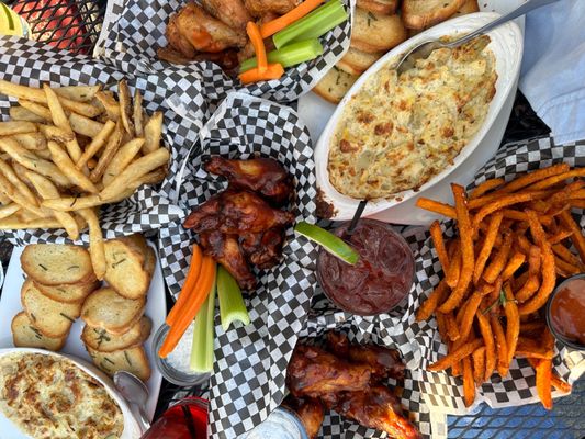 ZOLA - Updated September 2025 - 185 Photos & 295 Reviews - 22 W Main ...