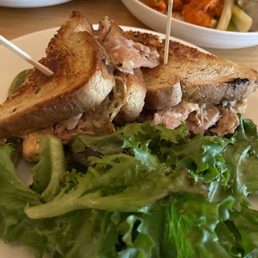 GARDEN GRILLE - 486 Photos & 702 Reviews - 727 East Ave, Pawtucket ...