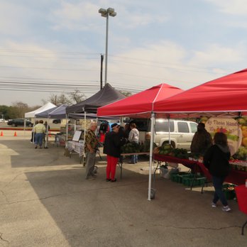 GEORGETOWN FARMERS MARKET - Updated October 2025 - 28 Photos - 900 N ...