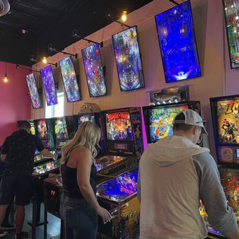LEVEL 1 ARCADE BAR - Updated March 2025 - 65 Photos & 49 Reviews - 48 W ...