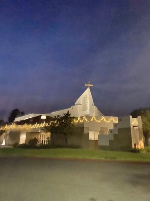 GOOD SHEPHERD CATHOLIC CHURCH - 86 Photos & 23 Reviews - 8200 Gold ...