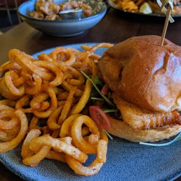 90TH MERIDIAN KITCHEN & BAR - Updated January 2026 - 121 Photos & 30 ...