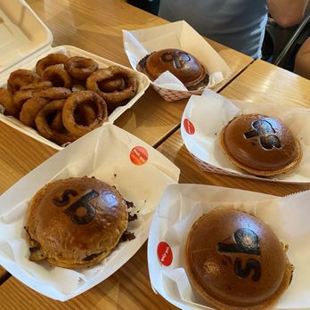 SPINNING BUNS - Updated October 2025 - 123 Photos & 66 Reviews - 1200 ...