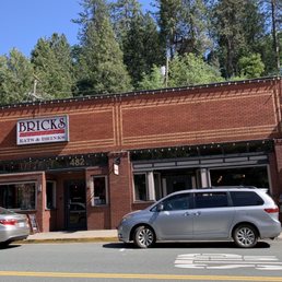 BRICK’S - Updated December 2025 - 407 Photos & 715 Reviews - 482 Main ...