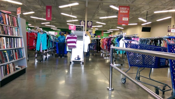 GOODWILL STORE - Updated December 2025 - 25 Reviews - 1715 Wisconsin ...