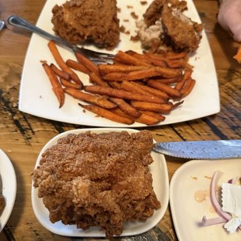 BLUE ROOSTER SOUTHERN GRILL - Updated November 2025 - 115 Photos & 238 ...