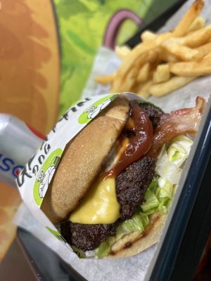 GRATTIN DOG - Updated December 2025 - 219 Photos & 120 Reviews - 1006 E ...