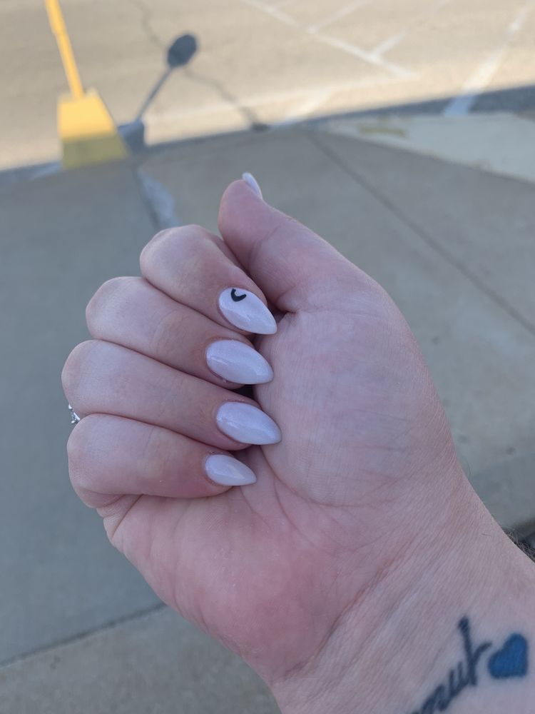 FASHION NAILS - Updated June 2024 - 116 Photos & 35 Reviews - 37 ...