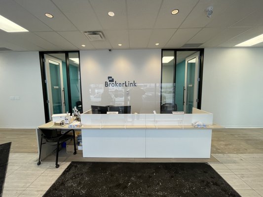 BROKERLINK - Updated July 2025 - 12 Photos - 1400 Marcus Drive, Greater ...