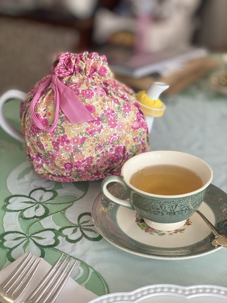 LAURA’S TEA ROOM - 97 Photos & 42 Reviews - 105 N Palmer St, Ridgeway ...
