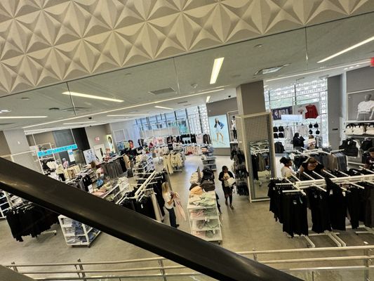 PRIMARK - Updated October 2025 - 105 Photos & 21 Reviews - 445 Albee ...