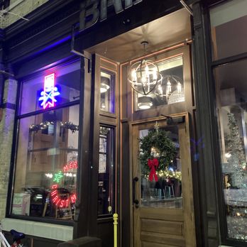 BRICK’S DOWNTOWN BAR & GRILL - Updated November 2025 - 61 Photos & 71 ...