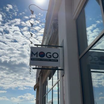 MOGO KOREAN FUSION TACOS - Updated December 2025 - 29 Photos & 17 ...