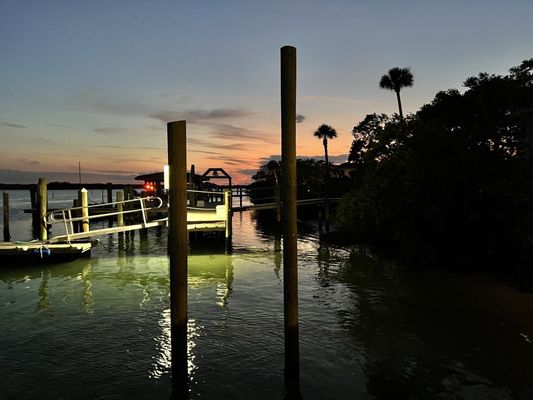 HIDDEN TREASURE RUM BAR & GRILL - Updated August 2025 - 702 Photos ...