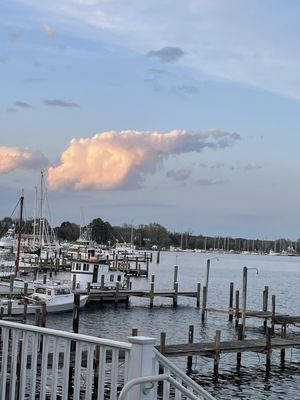 THE LIGHTHOUSE RESTAURANT & DOCK BAR - Updated March 2025 - 536 Photos ...