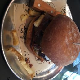STACK 571 BURGER & WHISKEY BAR - 226 Photos & 202 Reviews - 625 Black ...