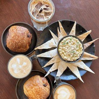 GODFREY’S BAKERY AND CAFE - Updated December 2024 - 537 Photos & 193 ...