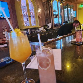 ÉLEVÉ - Updated December 2025 - 562 Photos & 335 Reviews - 55 Wentworth ...