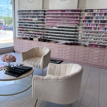 CHIC COUTURE NAIL BAR - Updated January 2026 - 378 Photos & 31 Reviews ...
