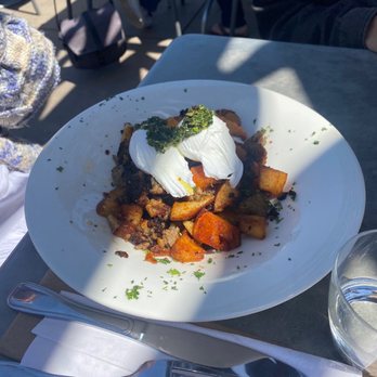 SUDA - Updated December 2024 - 291 Photos & 509 Reviews - 3910 Portola ...