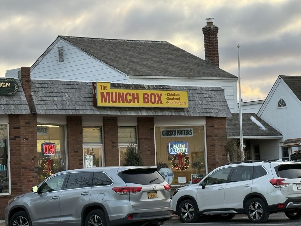THE MUNCH BOX - Updated September 2025 - 23 Photos & 43 Reviews - The ...
