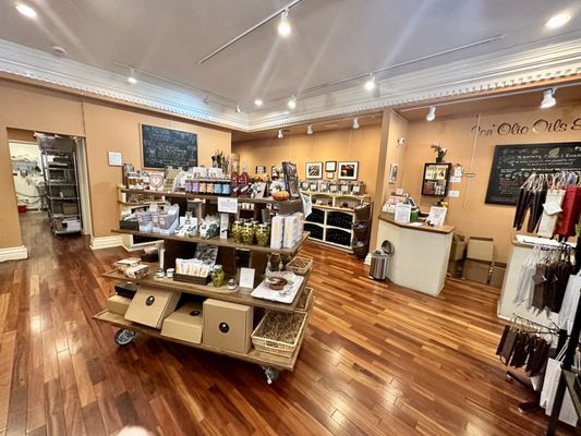 CON’ OLIO OILS & VINEGARS - Updated September 2024 - 114 Photos & 115 ...