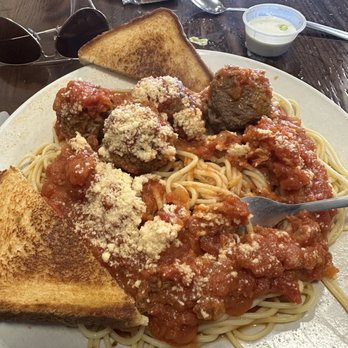 LILLY’S DINER - Updated December 2024 - 95 Photos & 120 Reviews - 19320 ...