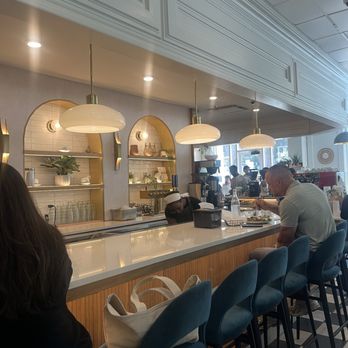 SINYA - Updated August 2025 - 126 Photos & 69 Reviews - 354 W Hubbard ...