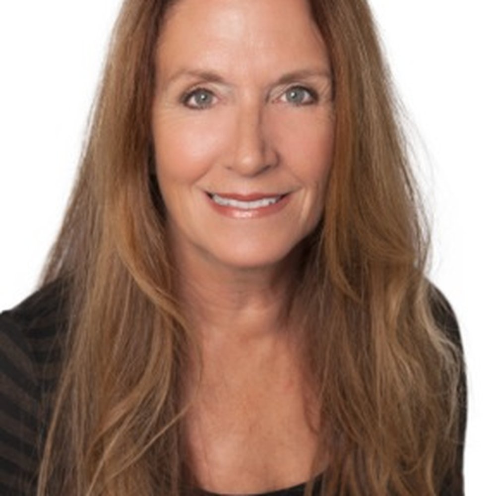 Julie Merlino's Instagram, Twitter & Facebook on IDCrawl