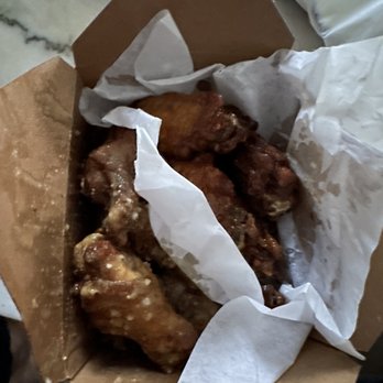 I WINGZ - Updated July 2025 - 59 Photos & 105 Reviews - 2445 25th St SE ...