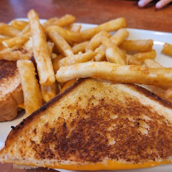 CHILLERS GRILL - Updated July 2024 - 326 Photos & 491 Reviews - 2191 ...