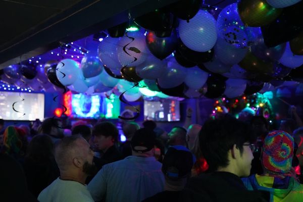 P TOWN - Updated October 2025 - 65 Photos & 27 Reviews - 4740 Baum Blvd ...