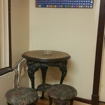 THE LEON PUB - Updated June 2025 - 23 Photos & 46 Reviews - 215 E 6th ...