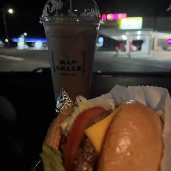 THE MAD GREEK - Updated January 2025 - 2609 Photos & 2207 Reviews ...