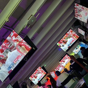 GRAILS MIAMI - RESTAURANT & SPORTS BAR - Updated October 2024 - 1342 ...