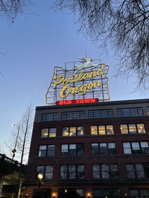 PORTLAND OREGON WHITE STAG SIGN - Updated October 2025 - 142 Photos ...