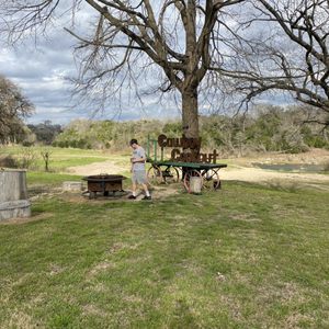 PECAN PARK RIVERSIDE RV PARK - 70 Photos & 80 Reviews - 50 Squirrel Run ...