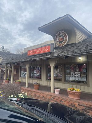 OLD MILL CANDY KITCHEN - Updated June 2024 - 42 Photos & 34 Reviews ...