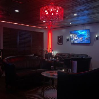 BLACK RABBIT - Updated September 2025 - 148 Photos & 79 Reviews - 120 ...