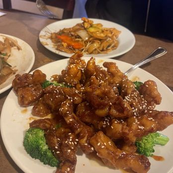 LITTLE HUNAN RESTAURANT - Updated December 2025 - 107 Photos & 147 ...