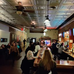 RECESS SOUTHERN GASTRO-PUB - Updated July 2025 - 113 Photos & 204 ...