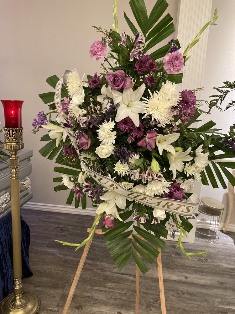 ENDLESS LOVE FLOWERS - Updated August 2025 - 55 Photos - 10586 ...