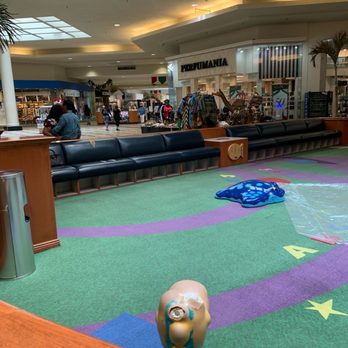 BOYNTON BEACH MALL - Updated January 2026 - 142 Photos & 90 Reviews ...