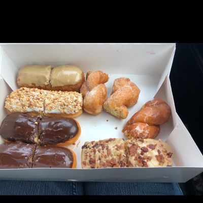 MOON DONUTS & CAFE - Updated September 2025 - 66 Photos & 67 Reviews ...