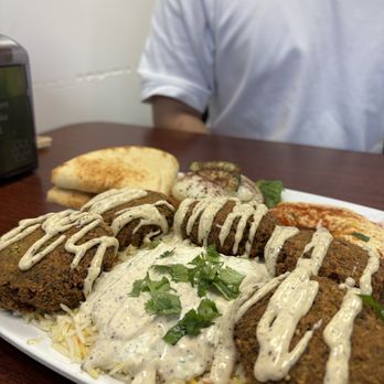 FALAFEL CORNER - Updated October 2025 - 78 Photos - 80 Reviews - 720 ...