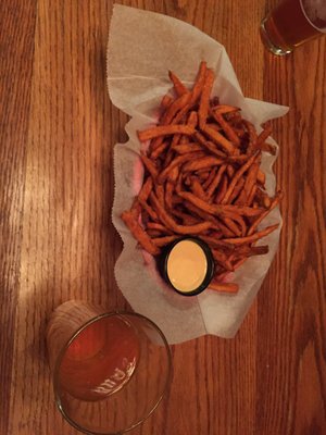 TIP TOP KITCHEN & COCKTAILS - 312 Photos & 612 Reviews - 73 E Gay St ...