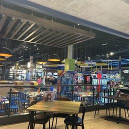 MAIN EVENT AVON - Updated January 2026 - 93 Photos & 95 Reviews - 35605 ...