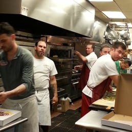 BELLA NAPOLI PIZZERIA - Updated December 2025 - 16 Photos & 47 Reviews ...