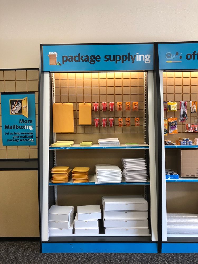 THE UPS STORE - 18 Photos & 39 Reviews - Printing Services - 2105 ...